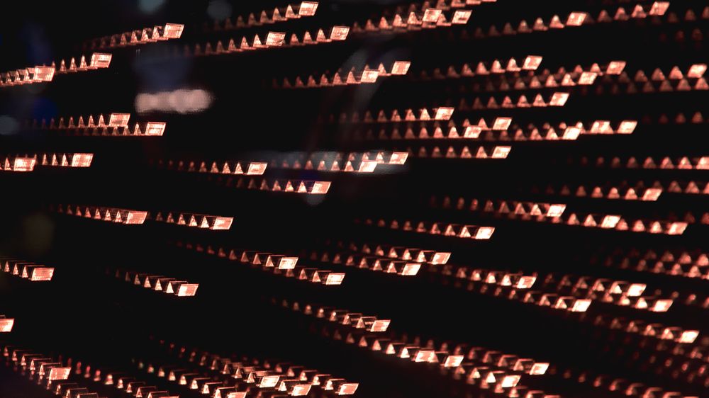 Penthouse Club Detroit - infinity mirror | Sensitile