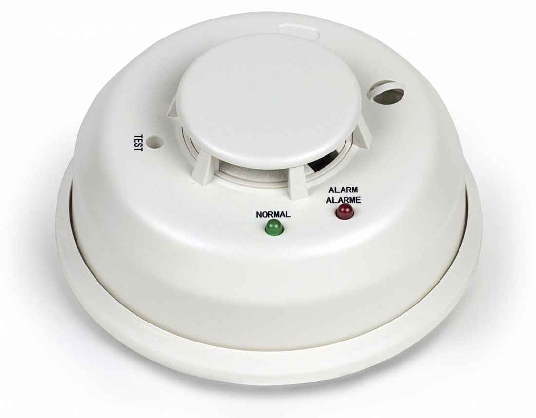 Best Smoke Detectors for People with Hearing Loss