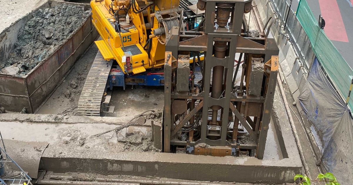 MRT construction Phase 2 - Diaphragm Walls in Indonesia | Siam Minerals