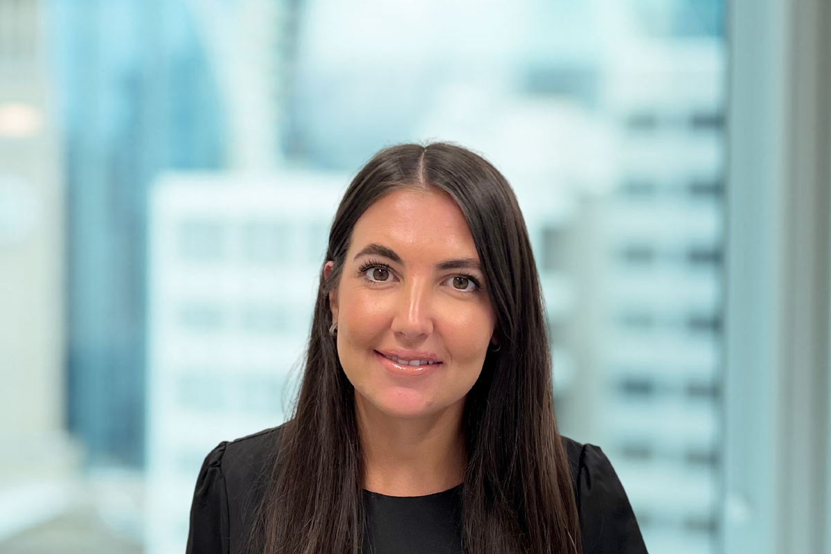 Louise Scragg | Senior Associate, Legal Support | u&u Recruitment Partners