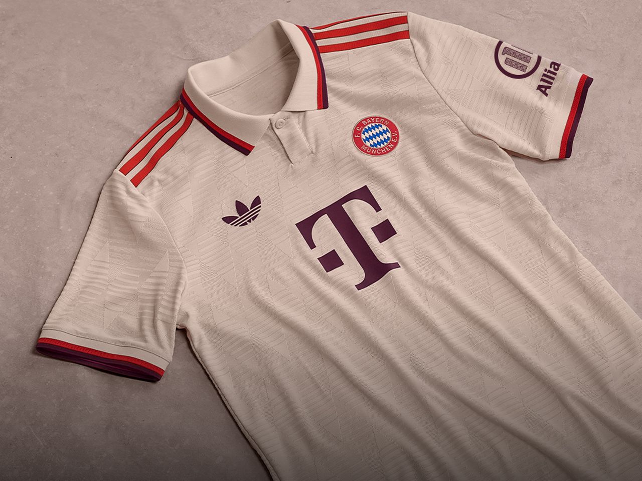 FC Bayern Munich Store: Official US & Global Bayern Shop