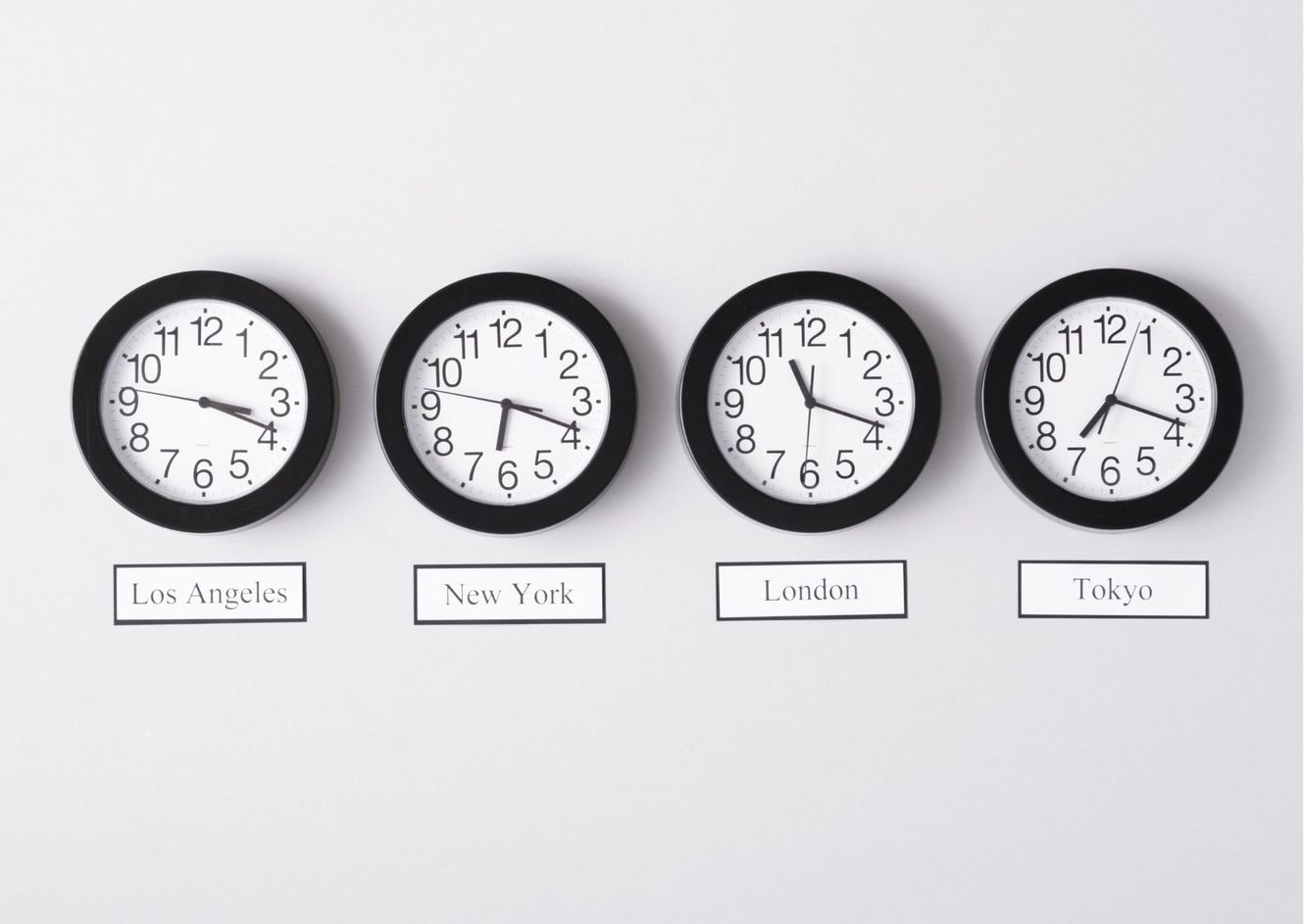 Working Across Time Zones | Best Practices | ExpenseIn