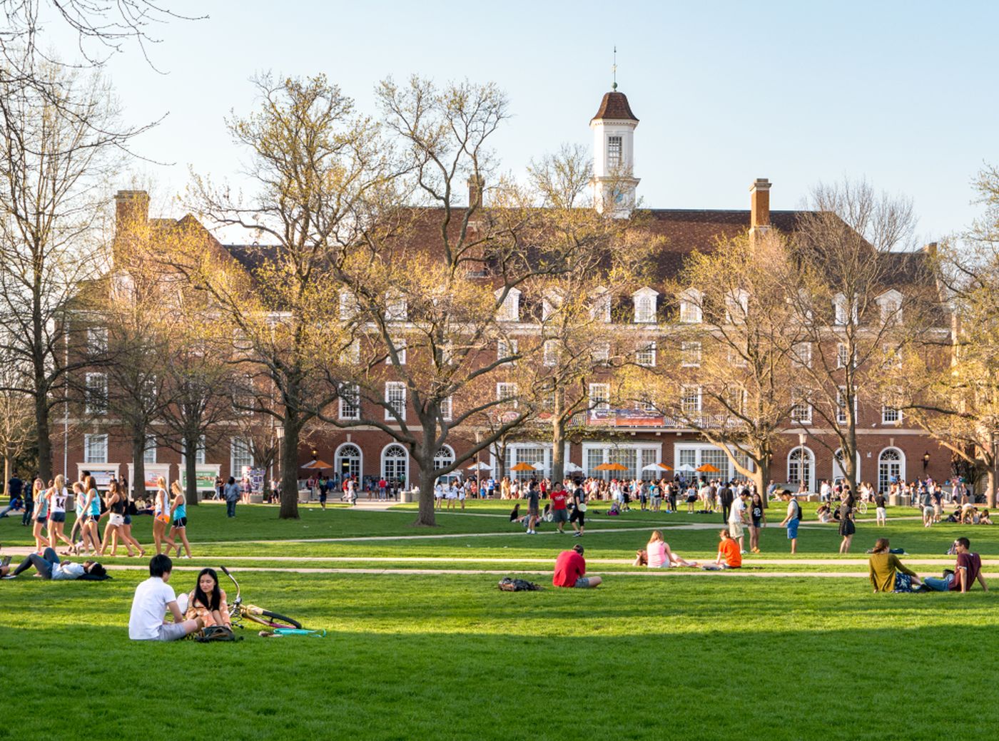Crimson Education SG - School Open Days: What Should Parents Be Asking?