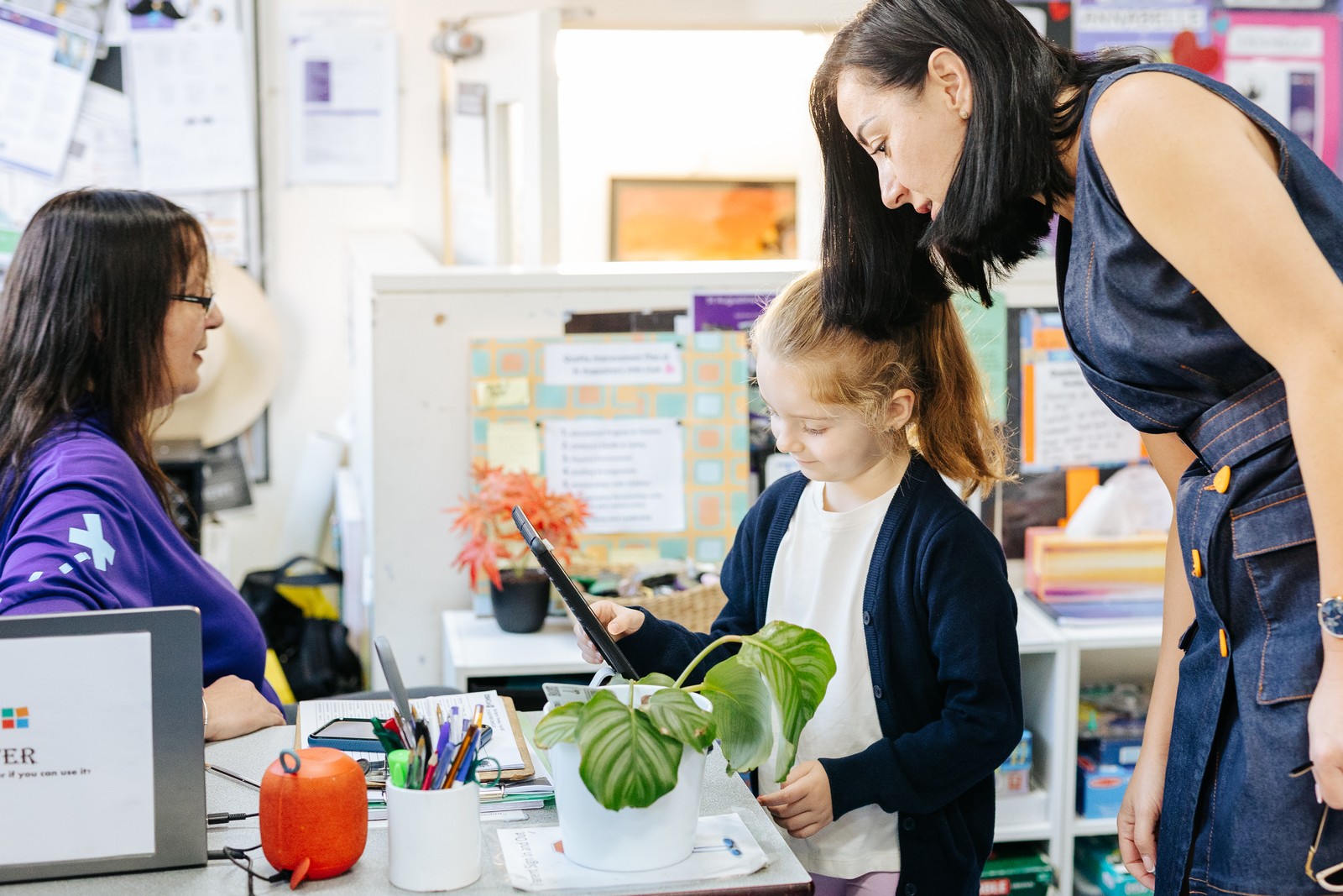 How to Enrol | Helping Hands Network