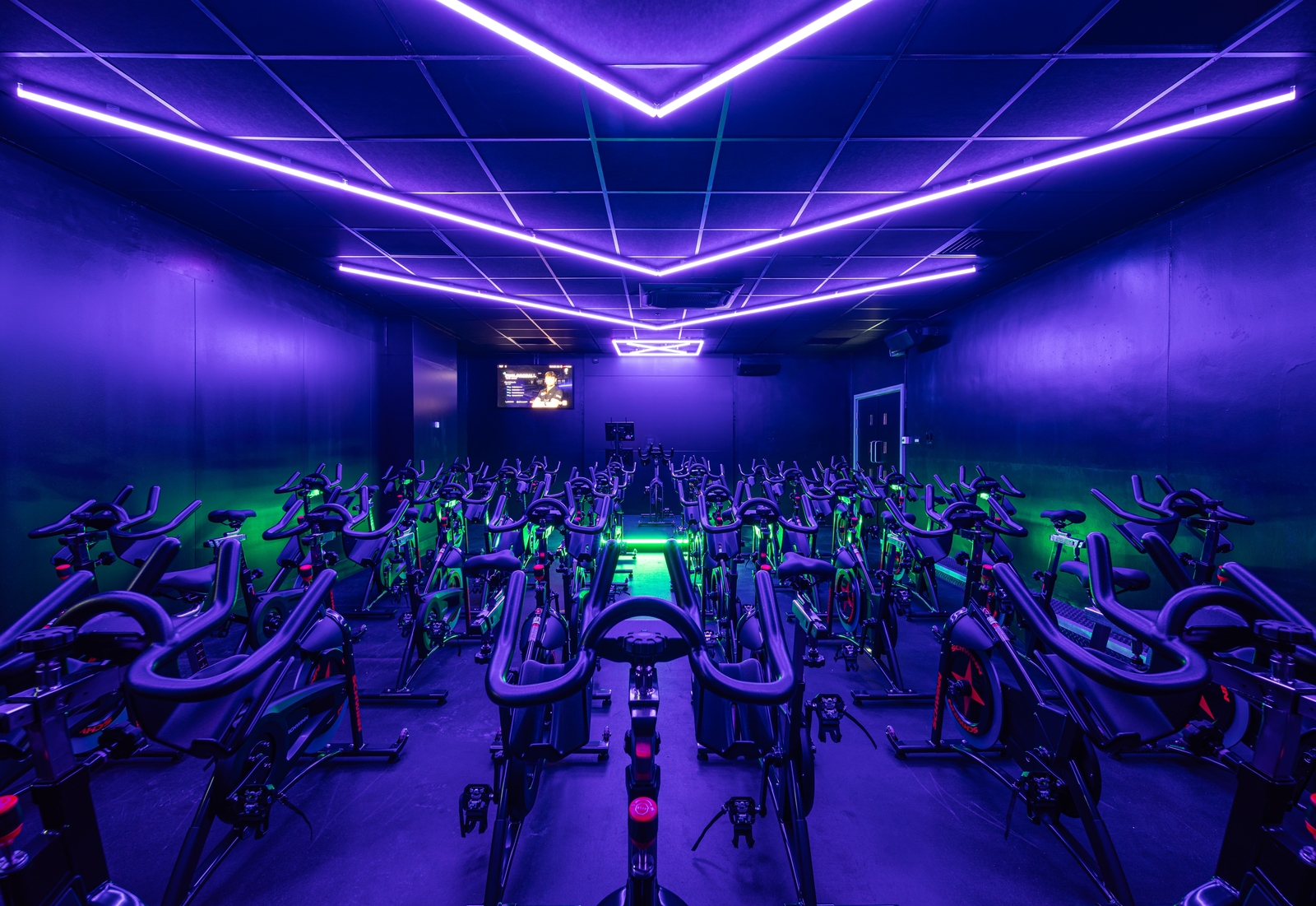 Best Gyms in Birstall Leeds | Join Online Now | Everlast Gyms