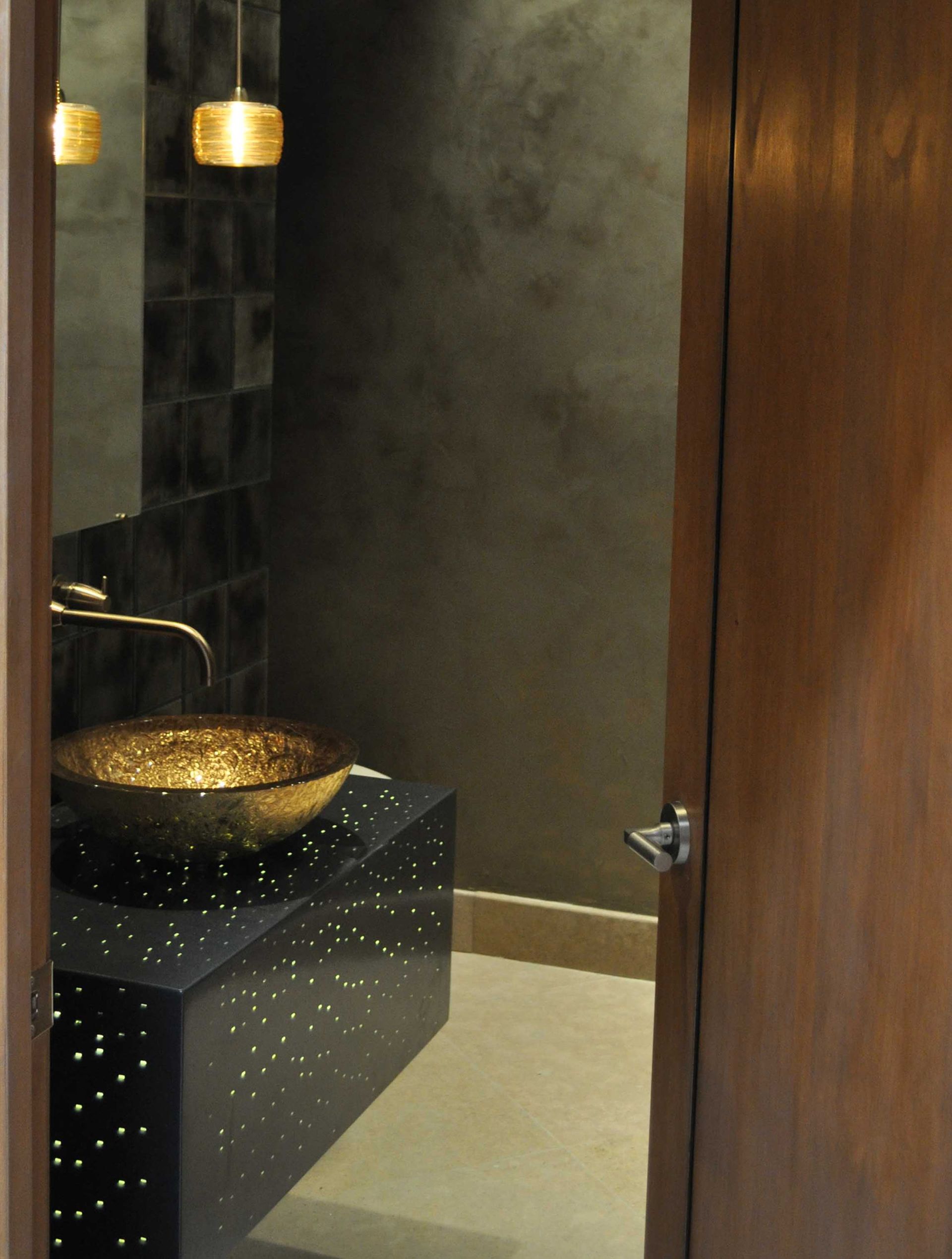 Private Residence: Illuminated Vanity | Sensitile