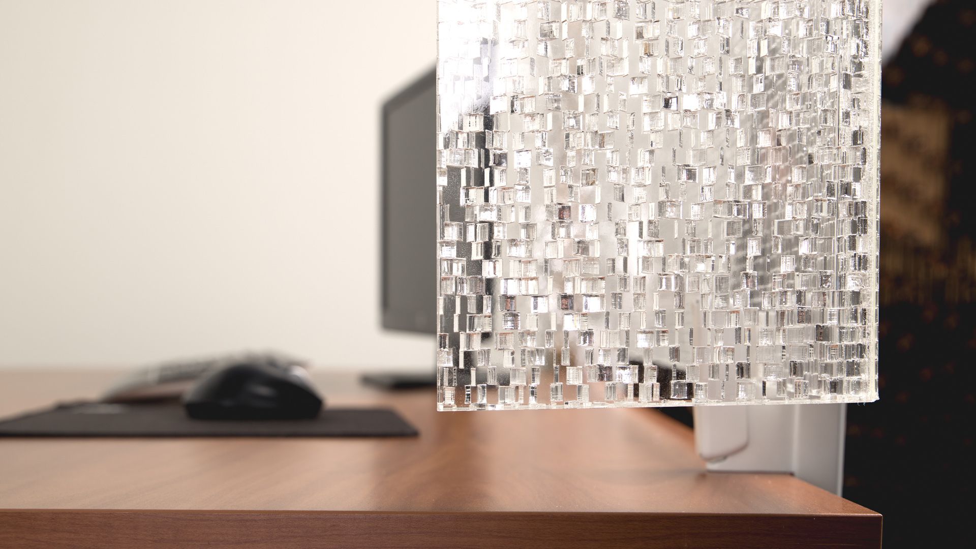 Jali Flight Desk Privacy Screen | Sensitile