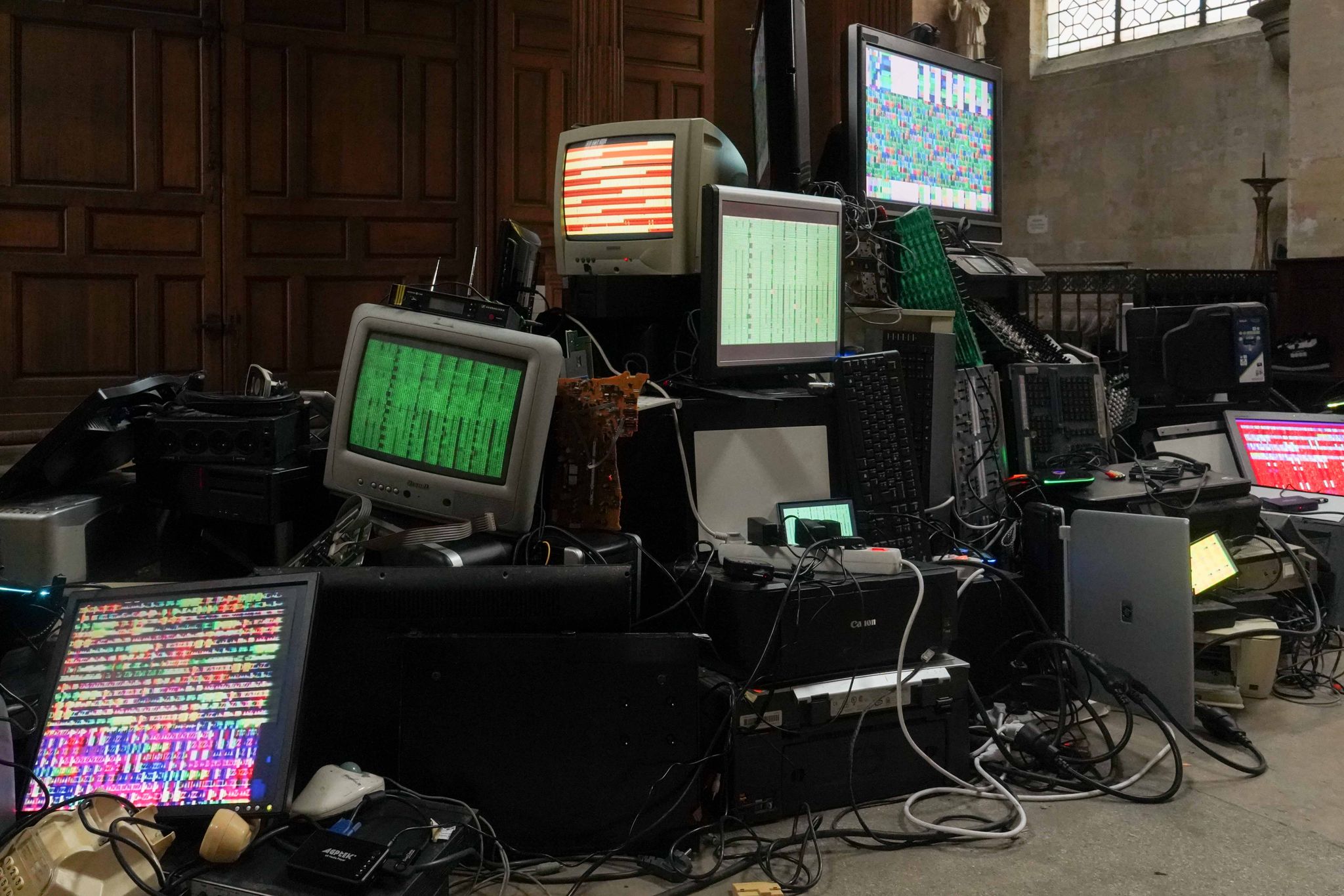 Refresh • Accumulation and Obsolescence: Lovid's Ever-Growing ...