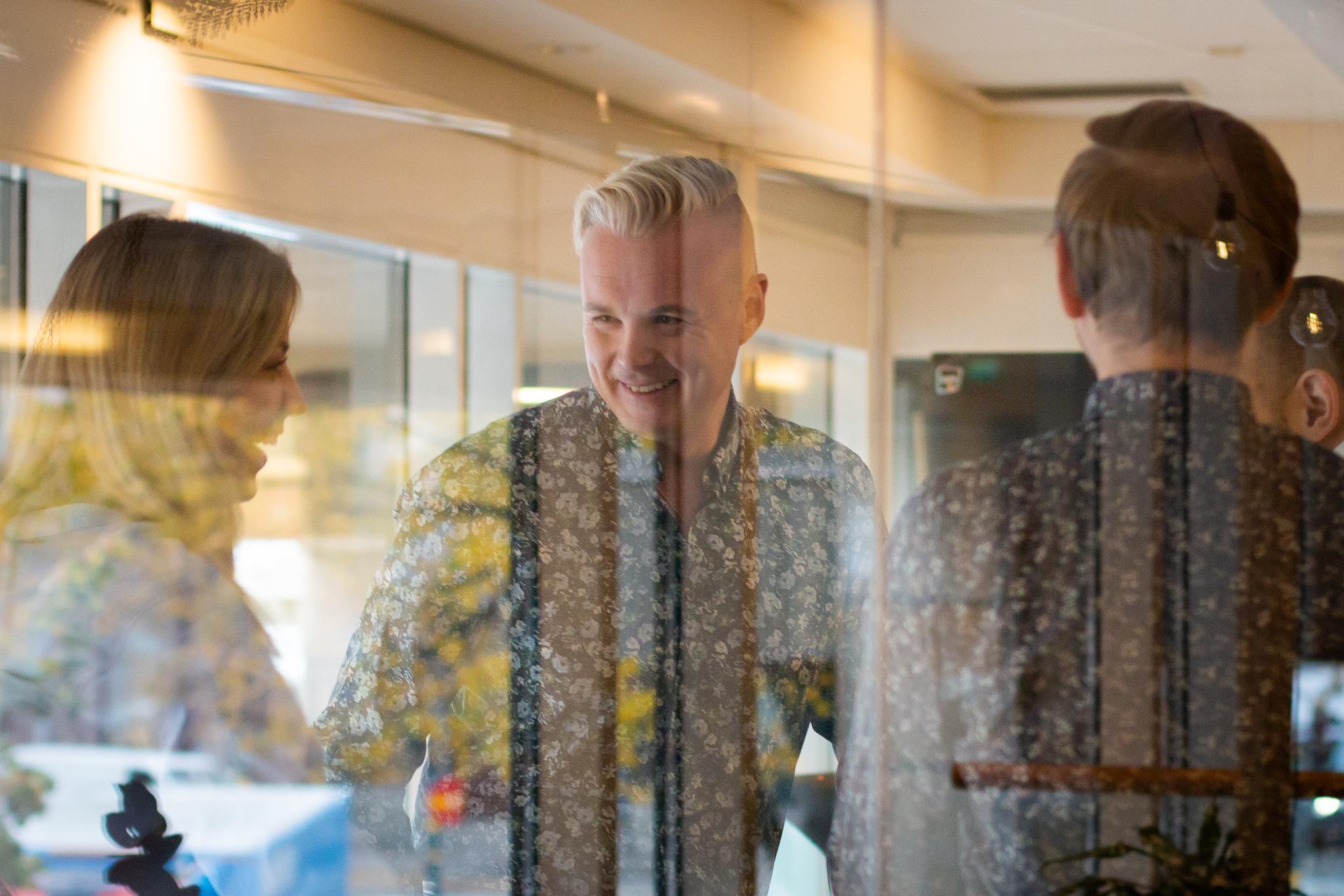 Become Seamless. Launch, upgrade or turn into a mobile operator ...