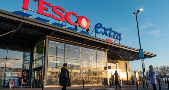 BBH campaign for Tesco promotes Easter logo