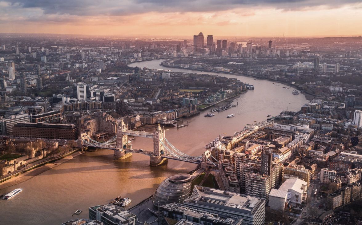 Cursos de inglés en Inglaterra | Estudia inglés en Inglaterra con EF