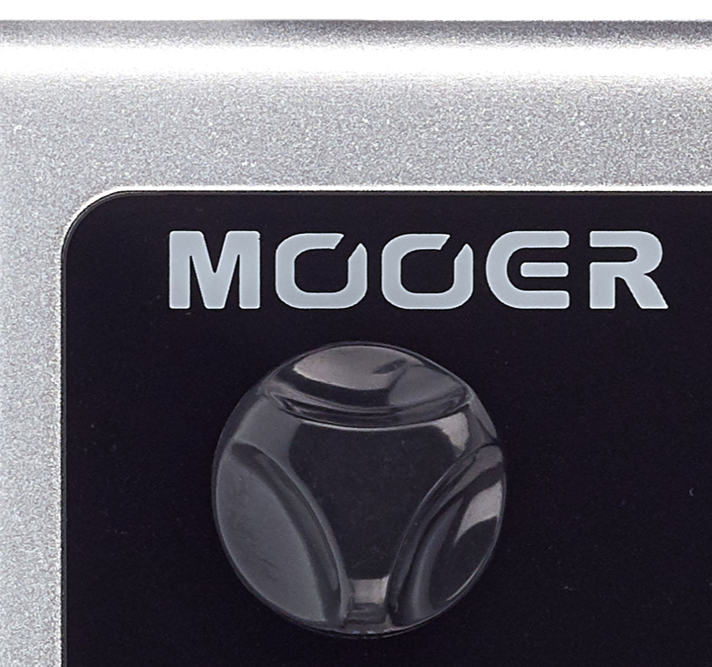 Mooer PE 100 Portable Guitar Effects – Musikhaus Thomann