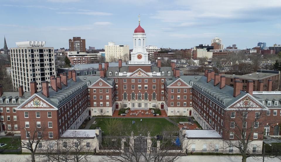 Harvard University Class Of 2025 Profile Crimson Education ID Harvard University Class Of 2025 Profile Crimson Education ID